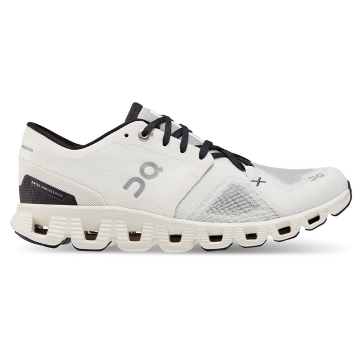 Bežecké tenisky On Running Cloud X White/Black | Najsport.sk