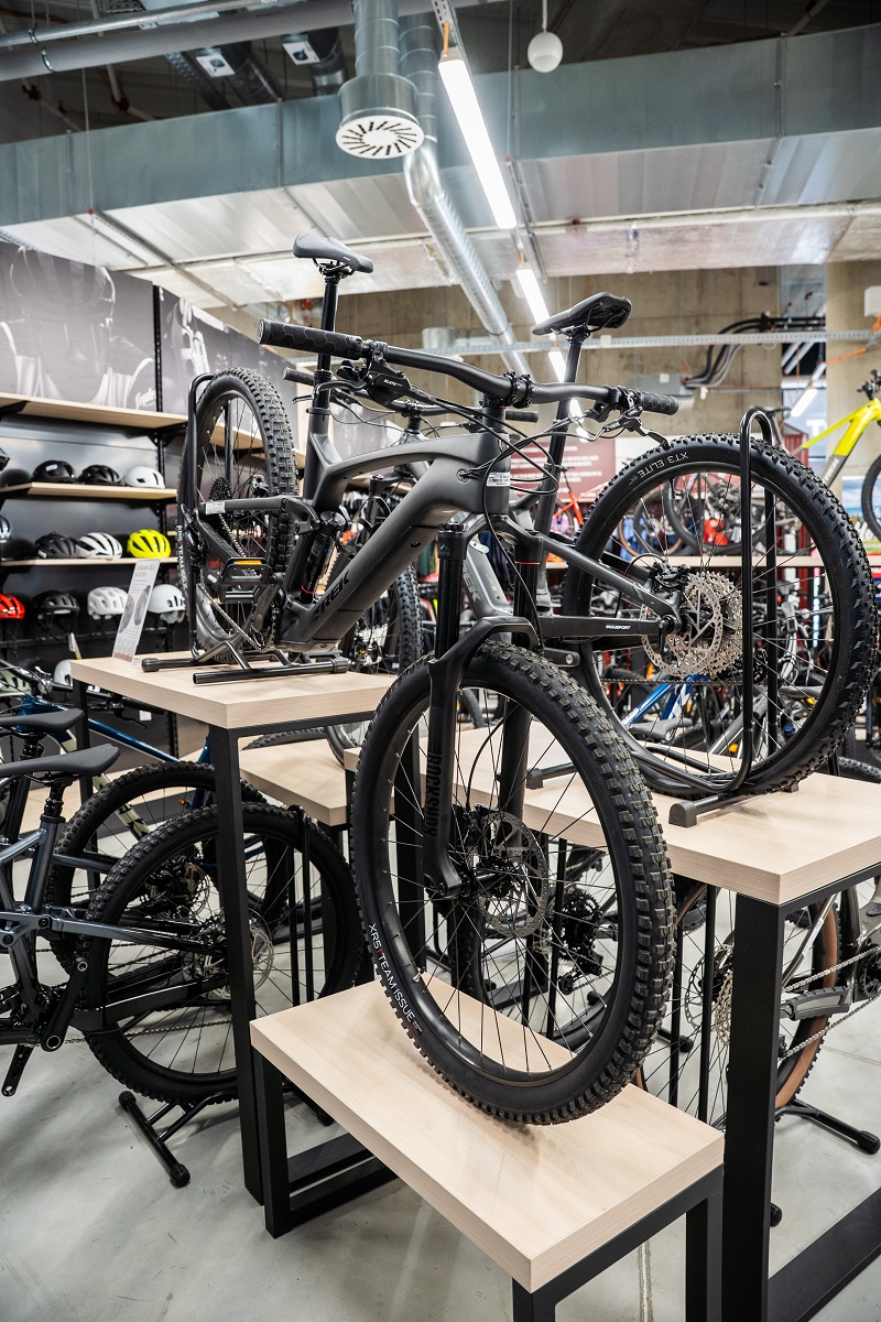Predajňa Trek Flagship Store Bratislava | Najsport.sk